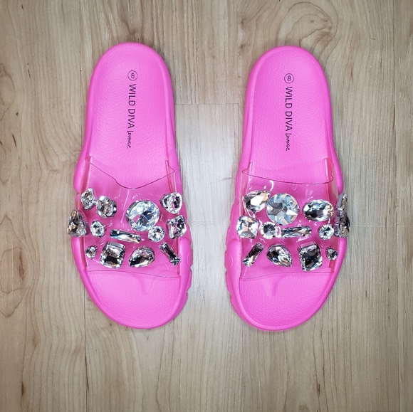 Wild Diva | Shoes | Neon Pink Slides | Poshmark